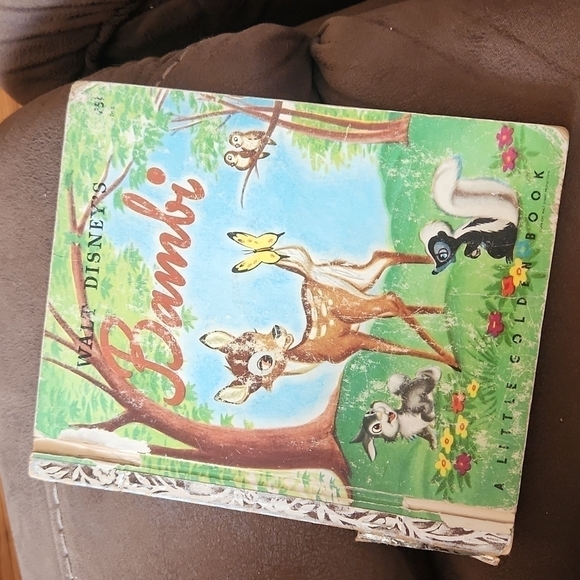 Disney | Other | Bambi Walt Disney Hardback Book 948 Little Golden Book ...